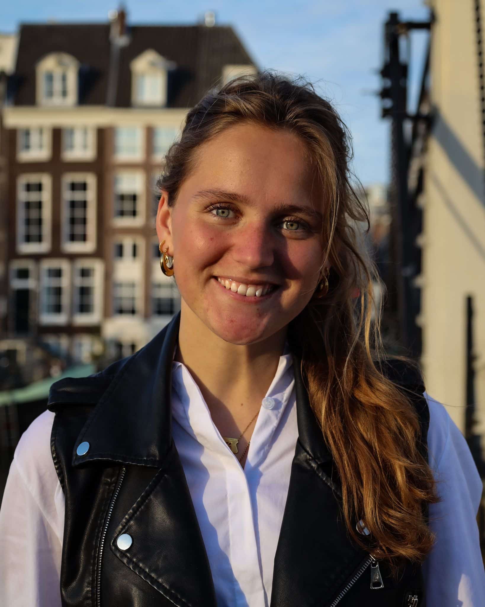 Over ons - Young Financials